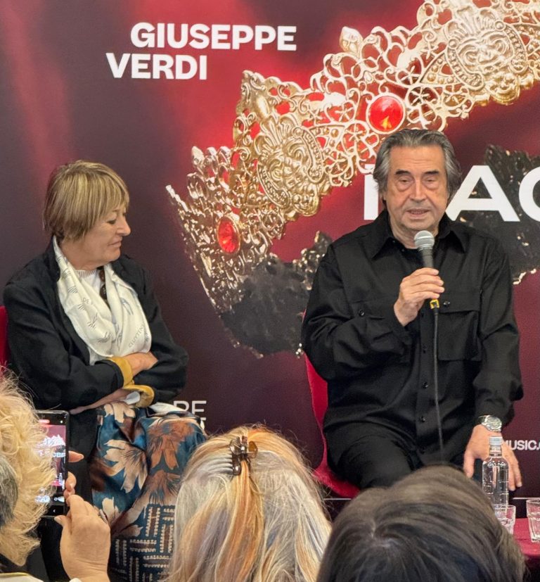 Torino celebra il ritorno di Riccardo Muti: al Teatro Regio va in scena ...